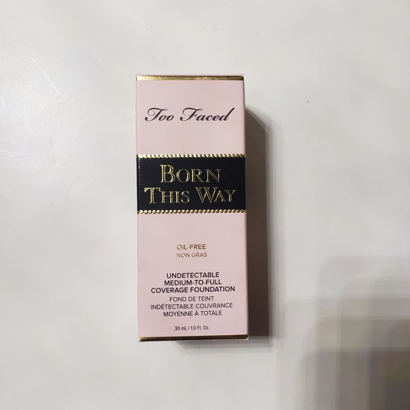 Too Faced | Makeup | Nwt Too Faced Born This Way Foundation Caramel ...